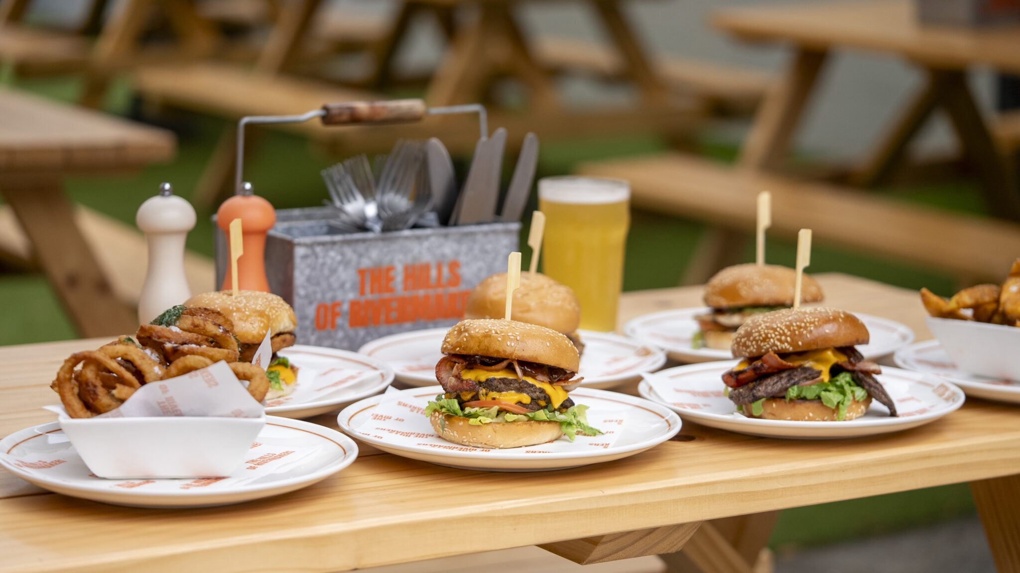 Eat & Drink – The Hills Of Rivermakers Brisbane